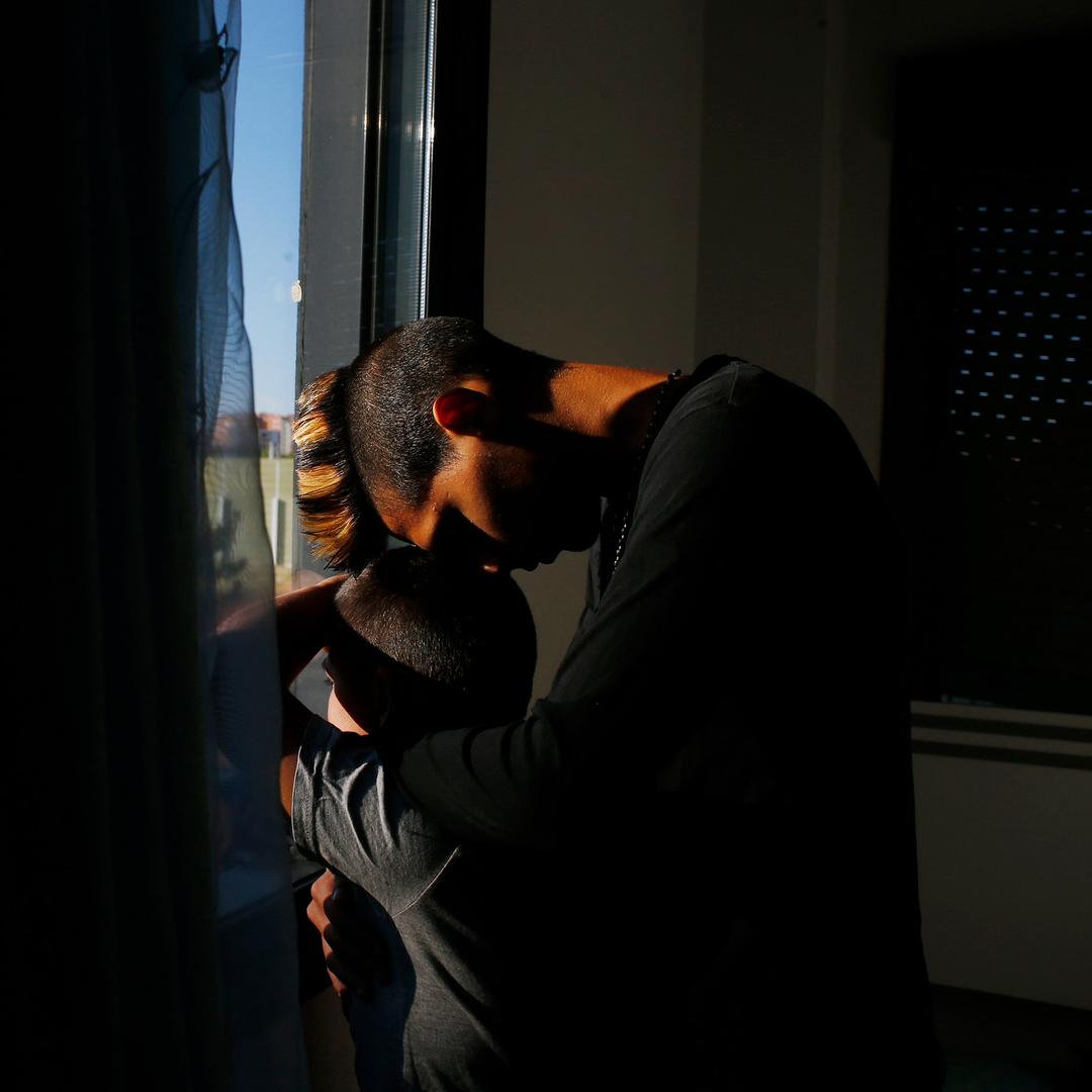 How to support a struggling friend | Psyche Guides