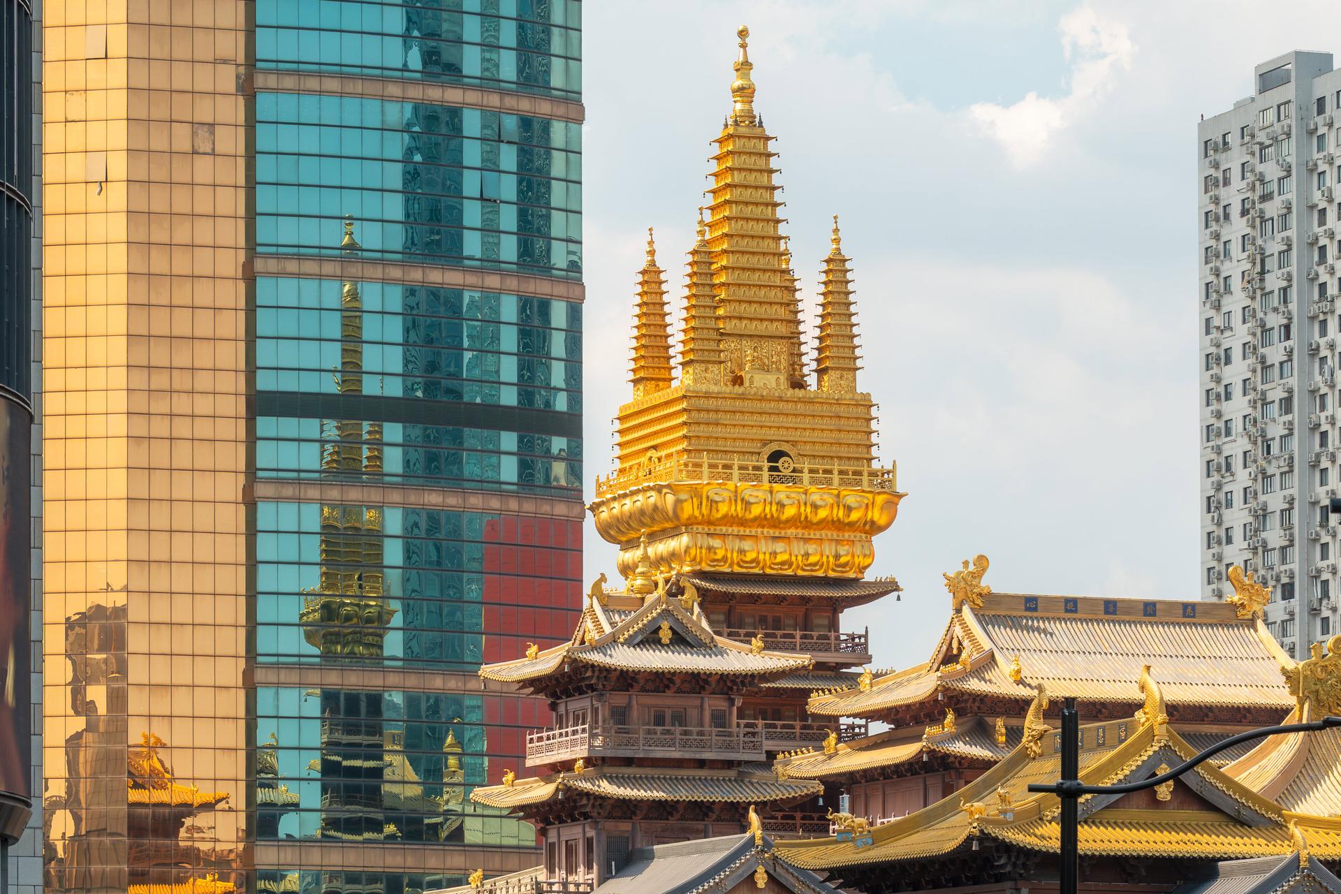 What’s so awkward about an awkward silence? | Aeon Essays