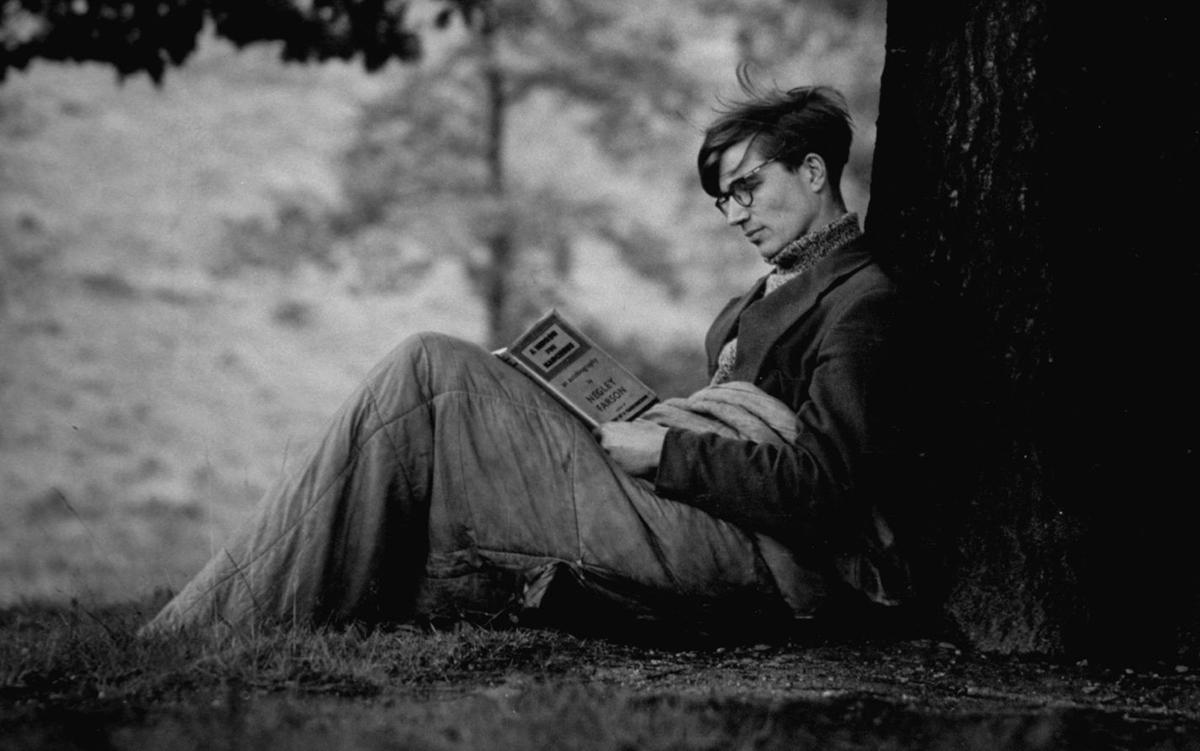 Was Colin Wilson a fascist? Or was he fascist-adjacent? | Aeon Essays