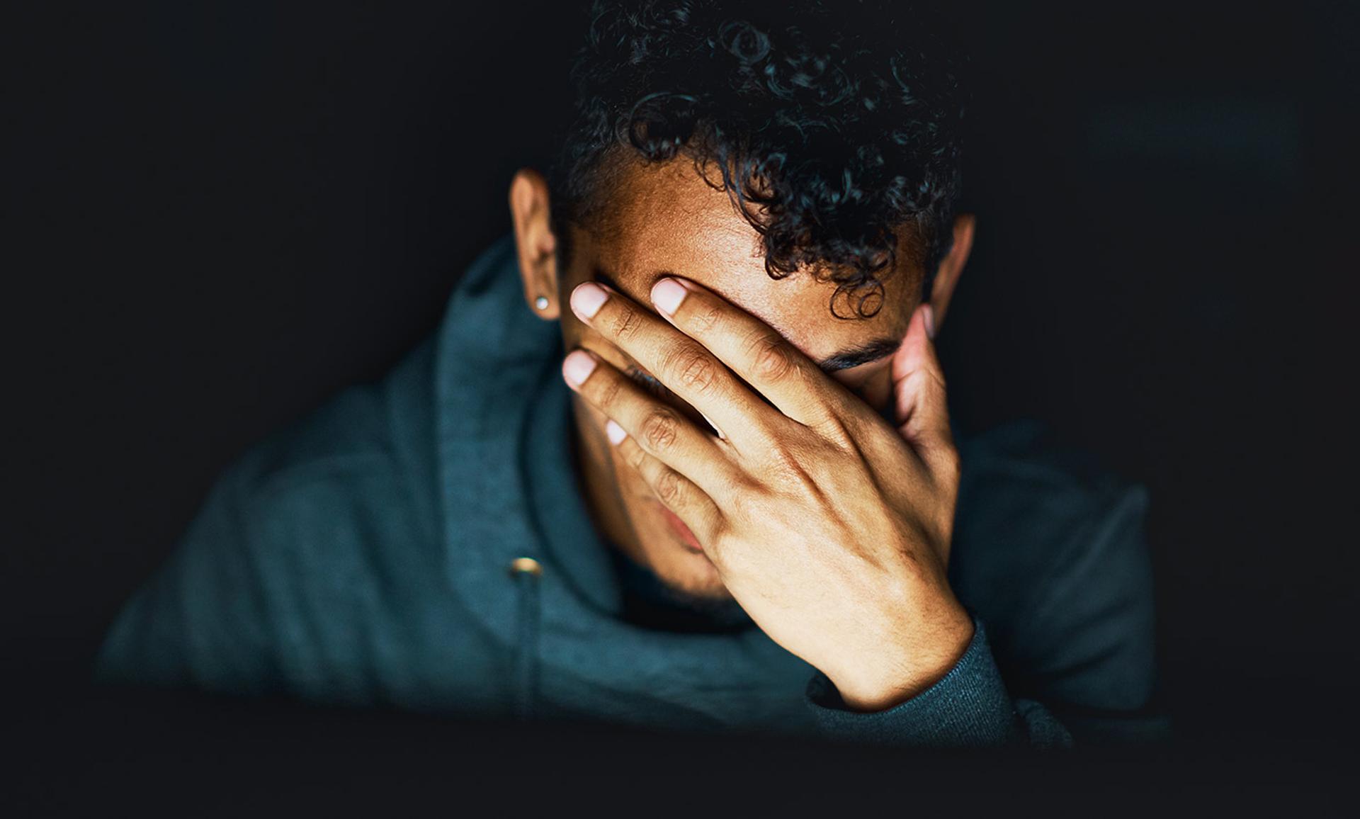 Trigger warnings don’t help people cope with distressing material ...