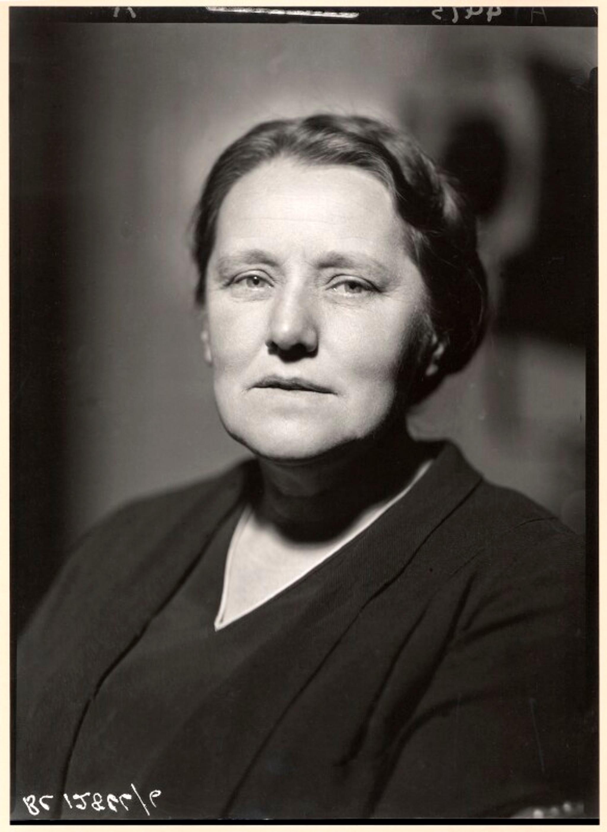 On Susan Stebbing and the role of public philosophy | Aeon Essays