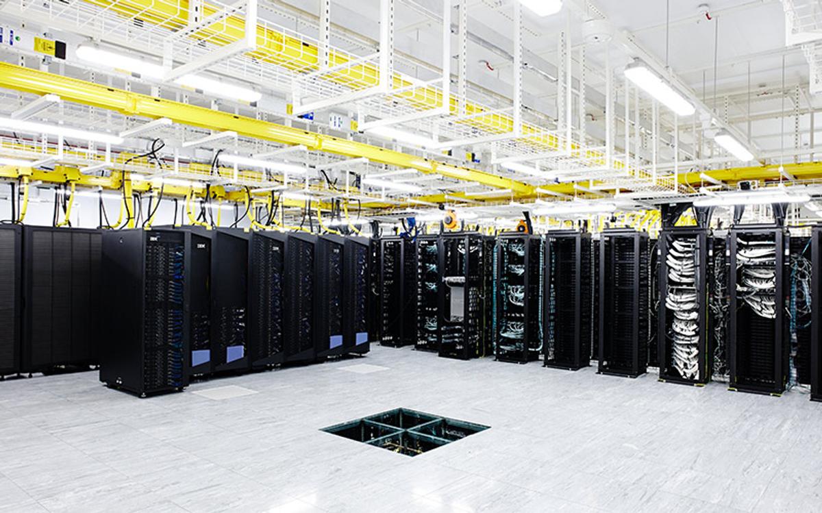 Downtime is not an option – meet the stewards of the cloud | Aeon Essays