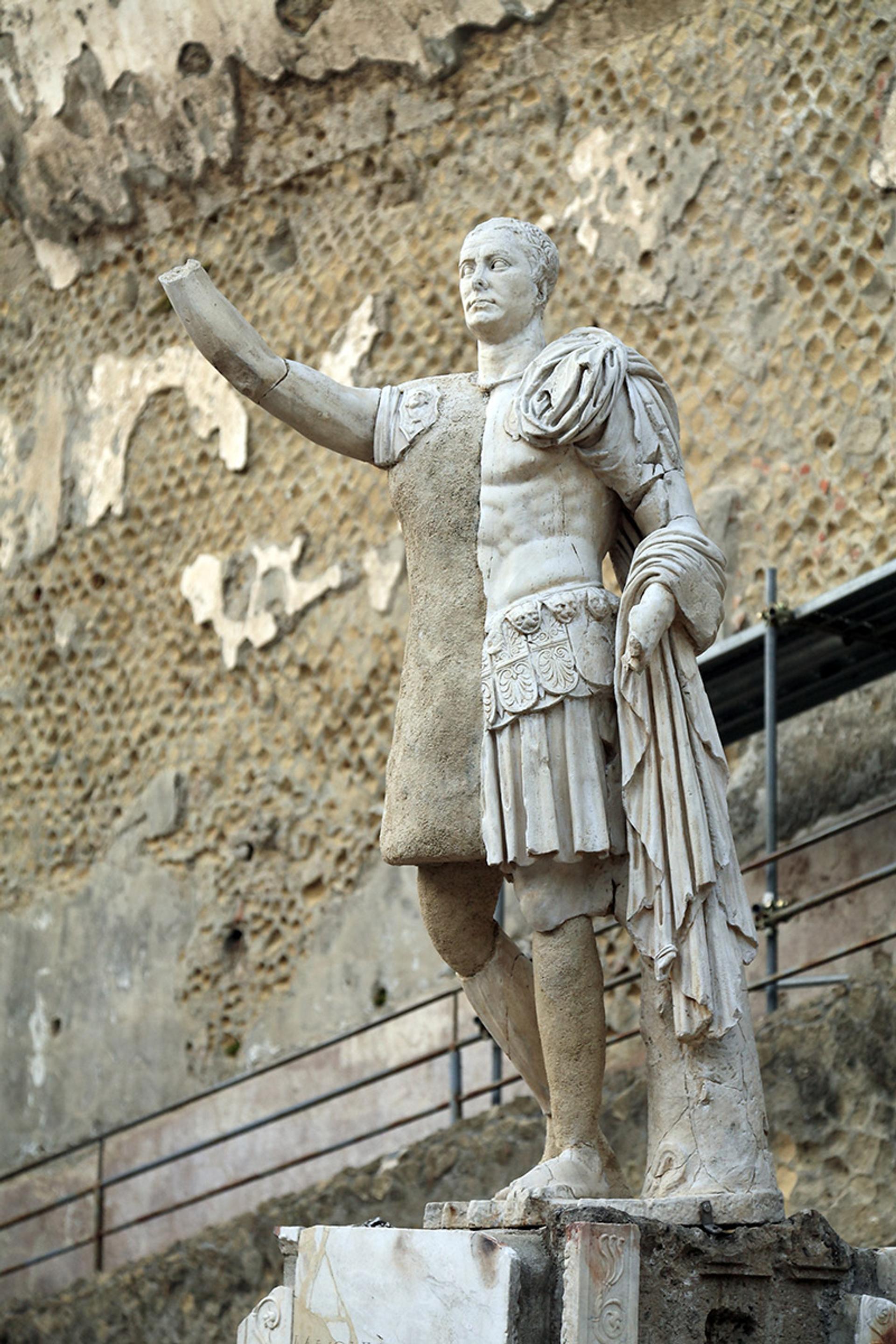 The scorched-earth iconoclasm of the historian Paul Veyne | Aeon Essays